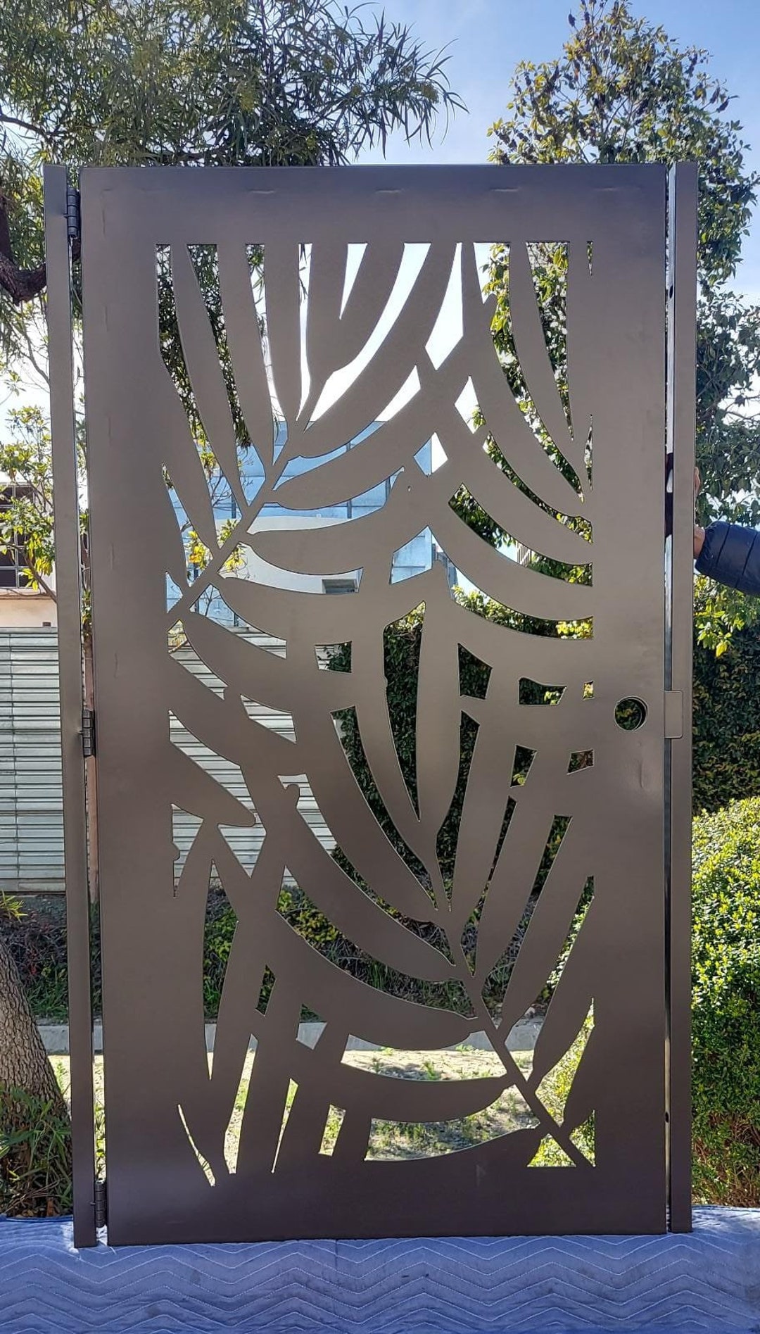 Contemporary Modern Metal Gate,modern Metal Gate , Custom Size Art ...