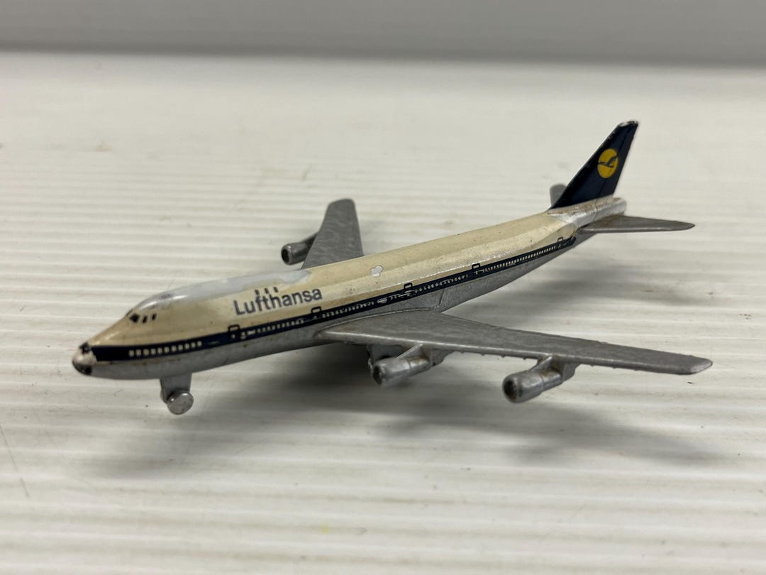 Vintage Lufthansa Boeing 747, Mini Model Plane 335 793, Made in Germany ...