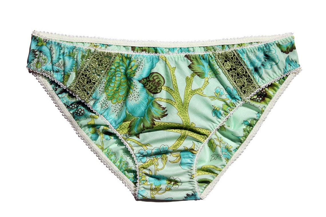 Cute Ladies Woven Knicker SEWING PATTERN With Peek-a-boo Lace - Etsy UK