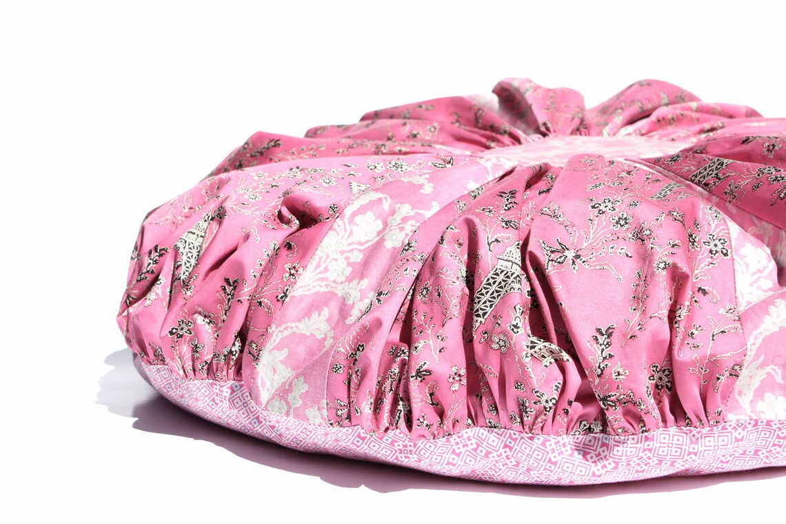 Retro Style Powder Puff Round Cushion Cover SEWING PATTERN With Pretty ...
