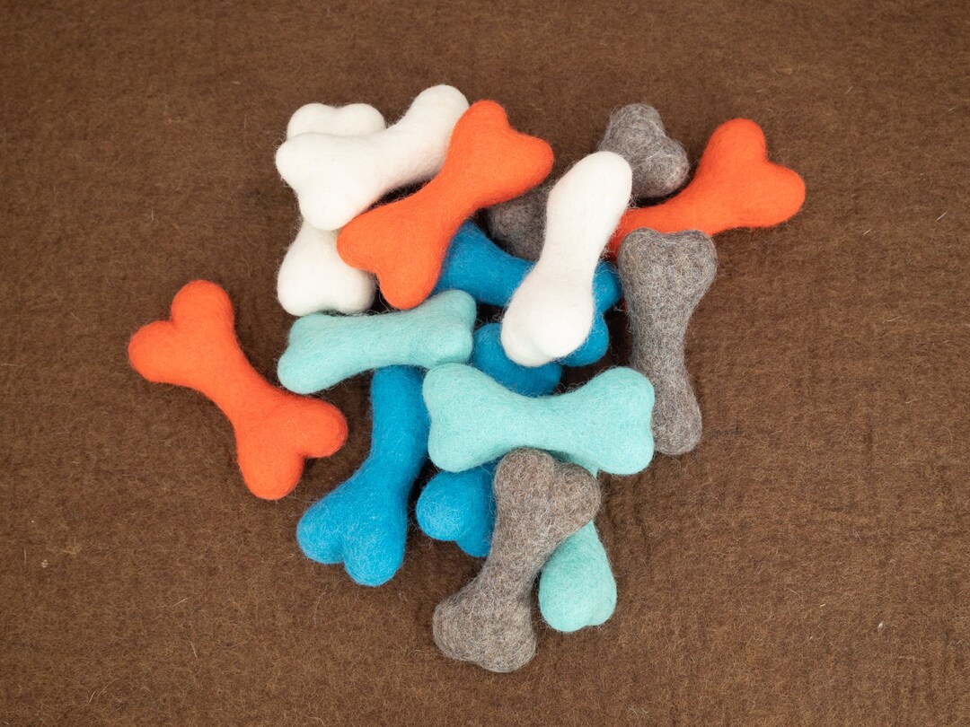 Small and Large Felt Dog Bone Pet Chew Toy for Cat and Dog | 100% Eco ...