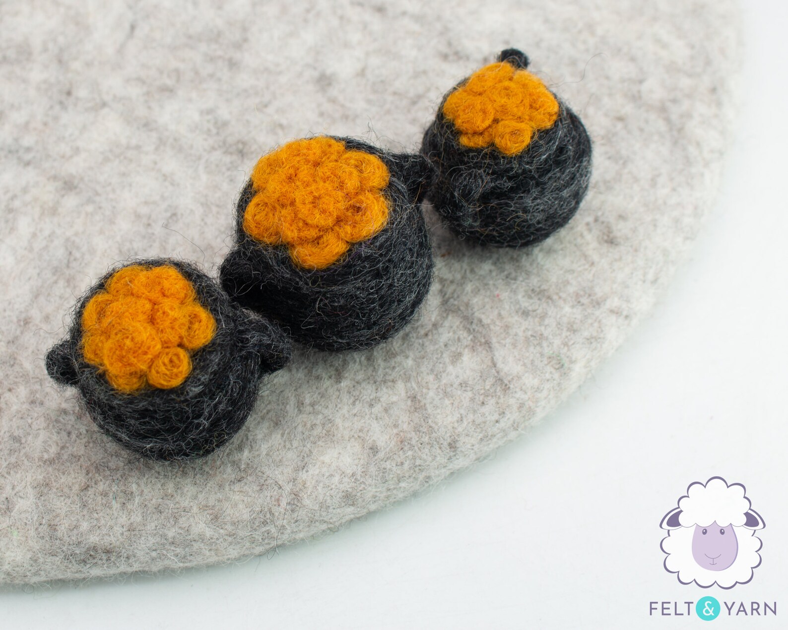 50 Pieces 4cm Felt Pot of Gold Gold Felt Decor St. | Etsy