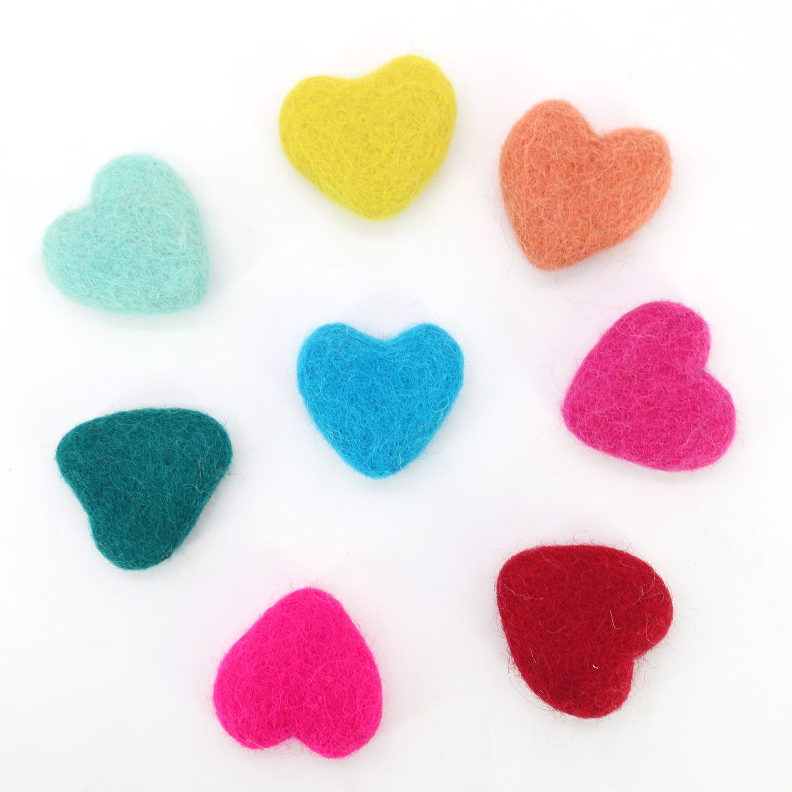 35 Pieces - 4cm Wool Felt Hearts, 100 Colors, Handmade and Eco-product ...