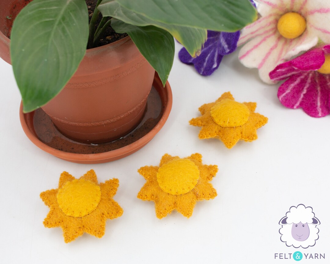 Wool Felt Stitched Yellow Sun Ornament | Pretend Play Toys for Kids ...
