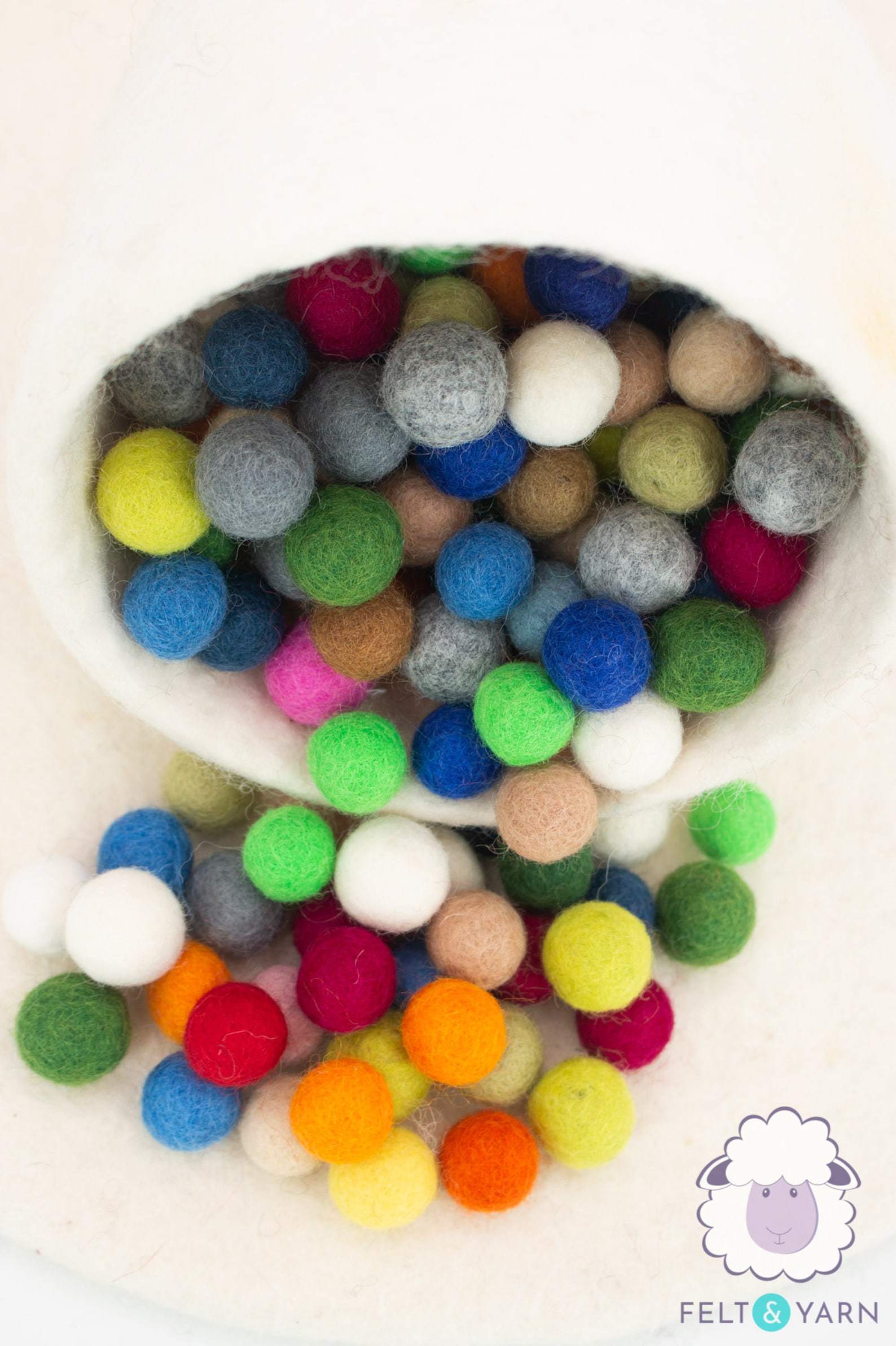100 Pieces 2cm Felt Balls Hand Felted Balls Wholesale Bulk Felt Balls ...
