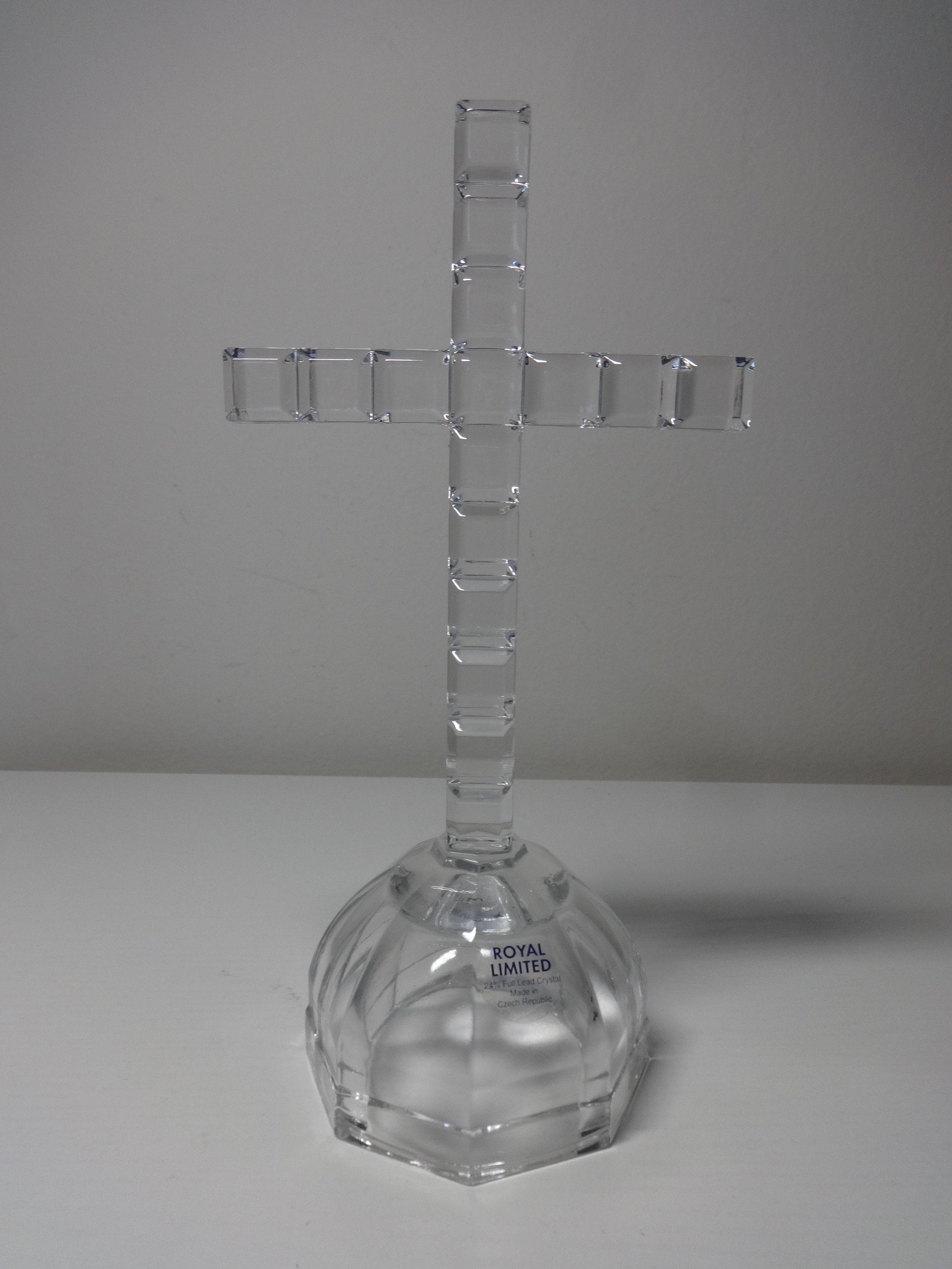 Vintage Royal Limited 24% Full Lead Crystal Cross Made in Chez Republic ...