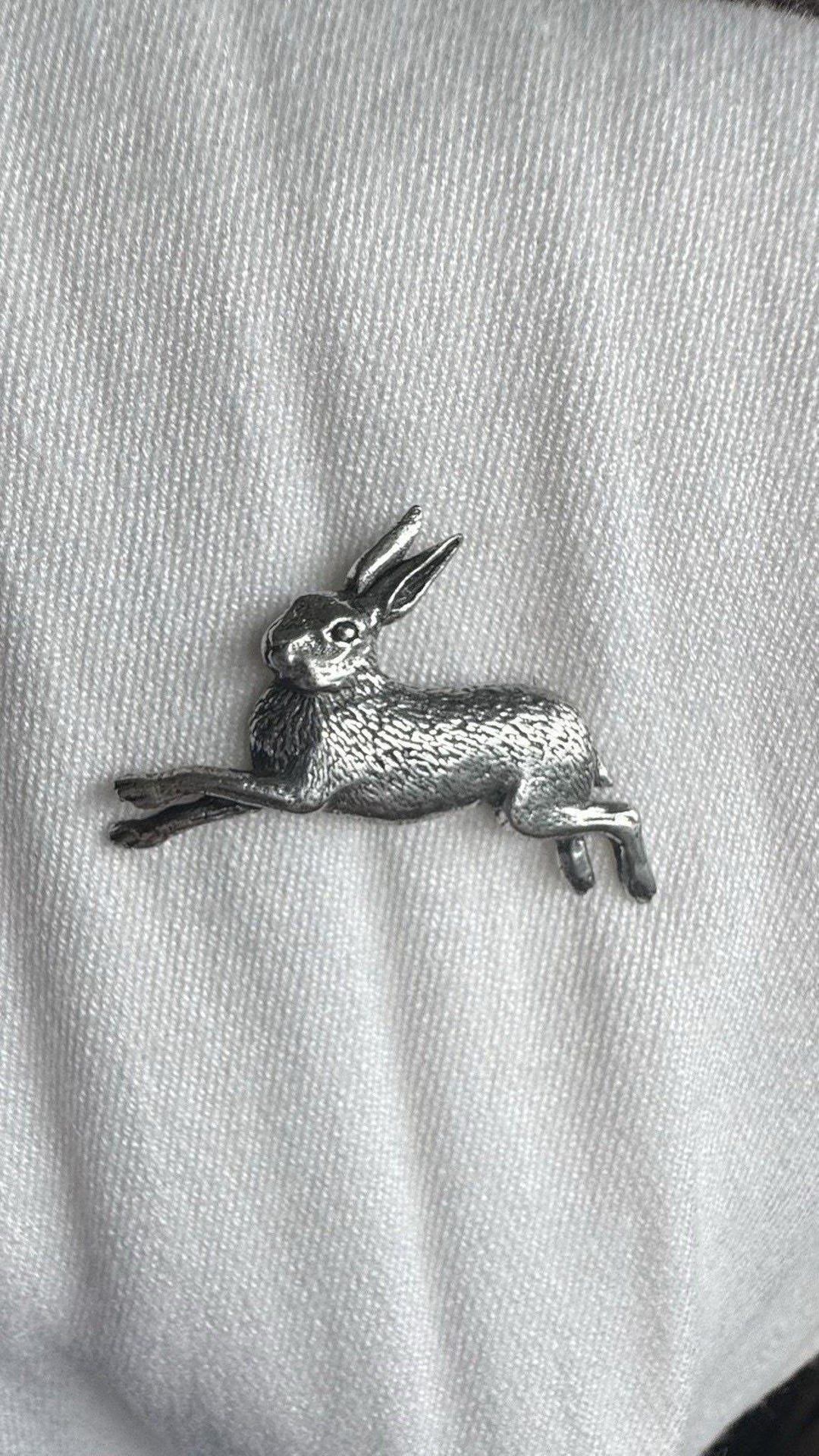 Rabbit Bunny Pewter Pin Brooch Badge Country Nature Hunting Tie Lapel A ...