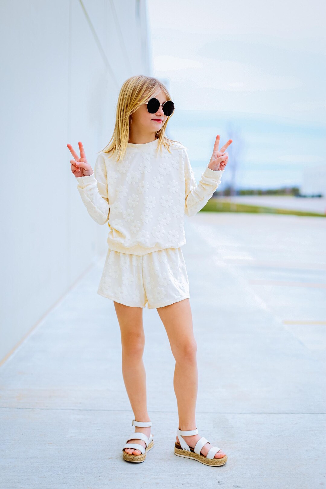 NEW! Ivory Daisy Floral Textured Top and Breezy Shorts Set, Long Sleeve ...