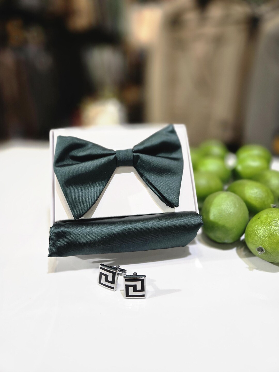 Long Bow Tie (tom Ford Style) With Pocket Square – Butterfly Bowtie ...