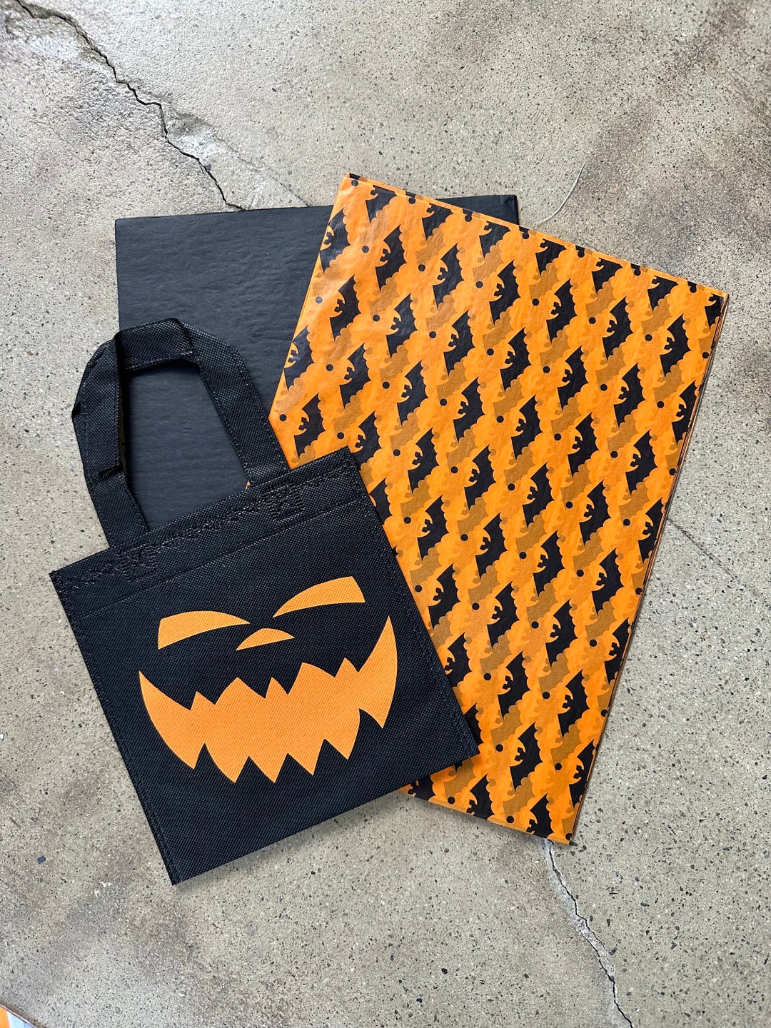 Halloween Tissue Paper. Jack-o-lantern Pouch. Gift Party Jewelry ...