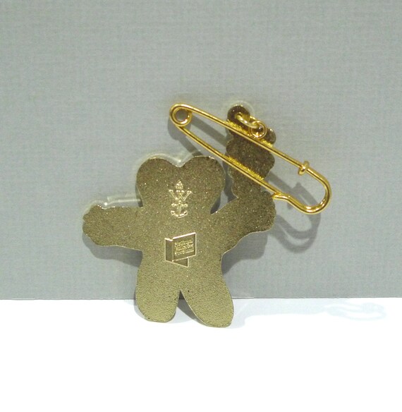 Grayson Perry Trophy Enamel Kilt Pin - / Artist Safet… - Gem