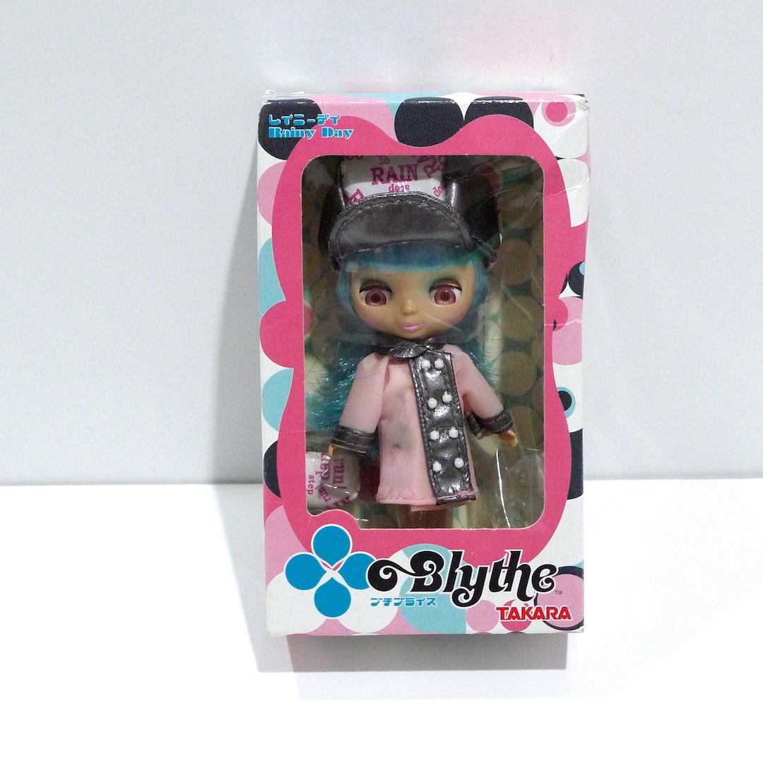 Blythe Petite Doll - Rainy Day 2004 / Takara / Purchased in Japan / Big ...