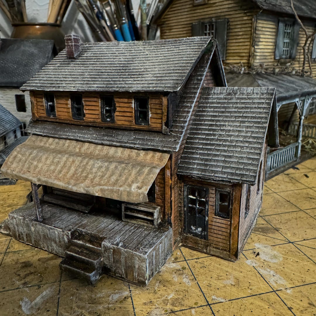 HO Scale Diorama Miniature Abandoned Building Diorama - Etsy
