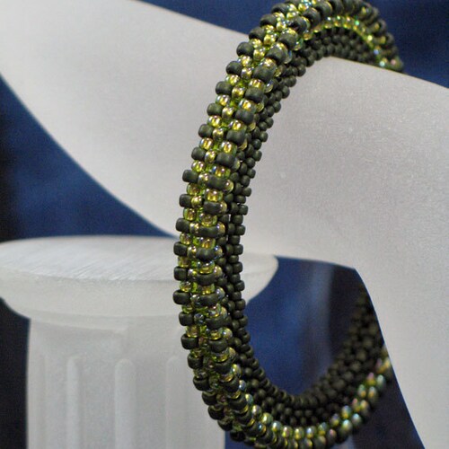 Duqueza Bangle PDF Pattern | Etsy