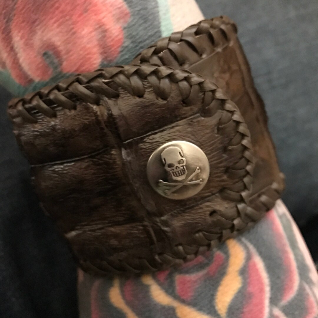7-1/8 Skull Gauntlet CUSTOM MADE Genuine Leather Wrist CUFF Bracelet ...
