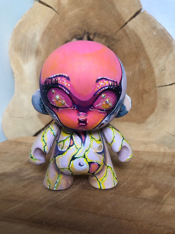 Munny World Alien Vinyl Figure Big Eyes Hand Painted | Etsy