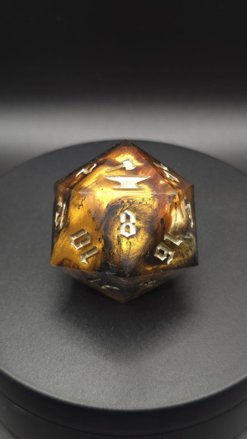 Amber Vein: 40mm Chonk D20 - Etsy