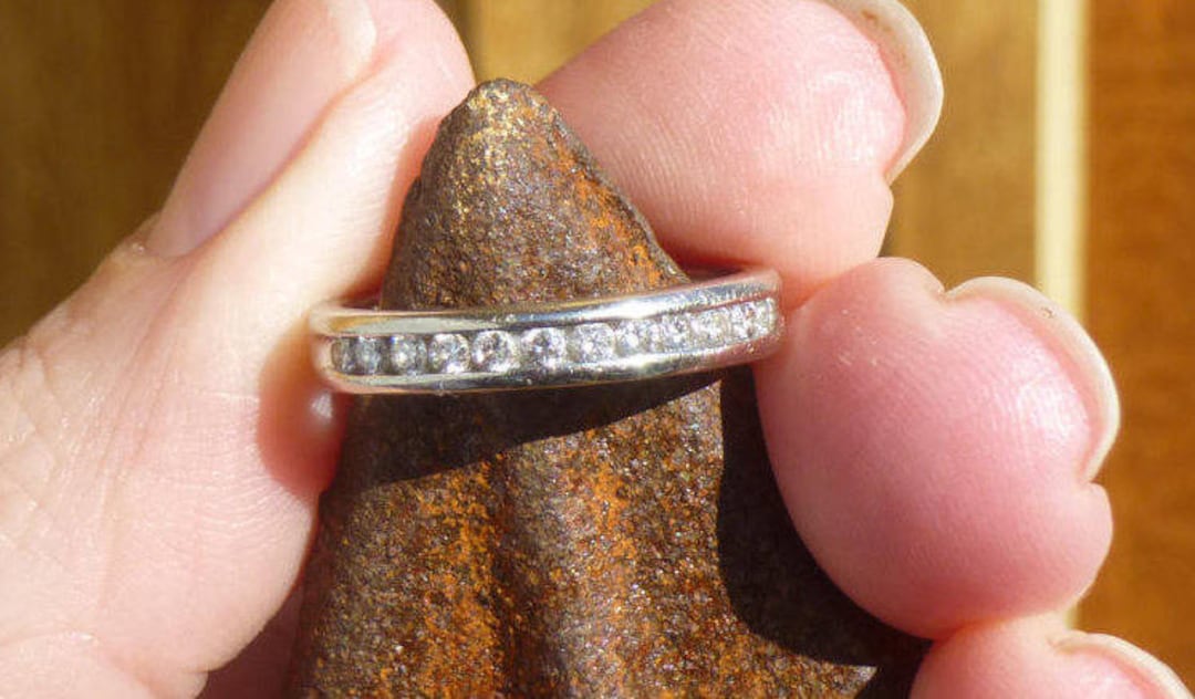 Signed ODI 30 Points Round Brilliant Diamond Wedding Band Stacker Band ...