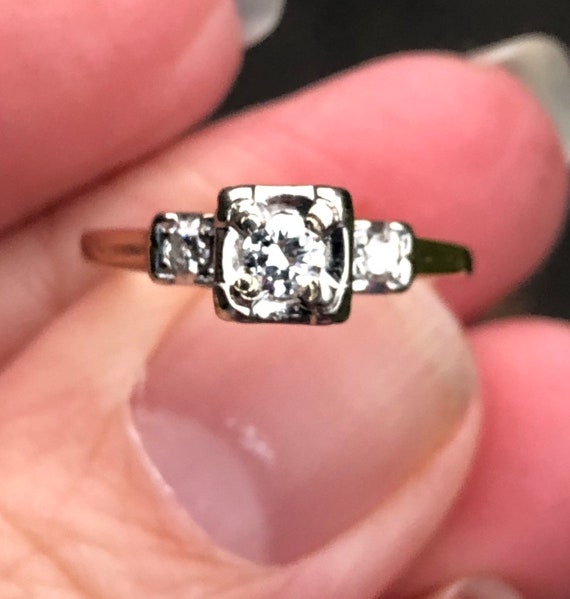 Traditional Engagement Ring with a twist.. 14KT gold… - Gem