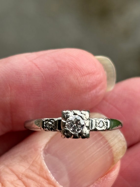 1920s Vintage palladium with 18KT white gold and a E… - Gem