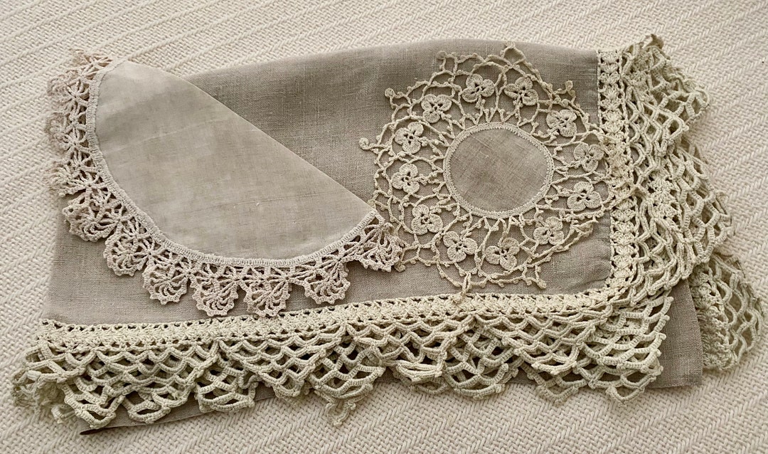 Vintage Linens in Victorian Style. Handmade Table Runner, Two Doilies ...
