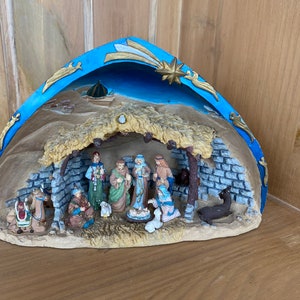 Vintage Nativity Scene. Folk Art Creche. Ceramic Christmas Scene ...