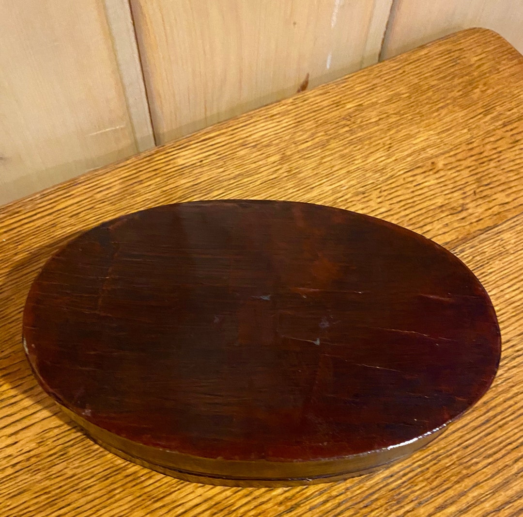 Vintage Oval Box. Wooden Cache Box for Mementos, Jewelry, Trinkets ...