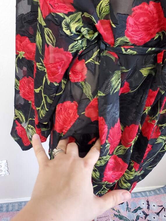 Vintage 1990's / Y2K Long Stem Red Rose Print Shortie… - Gem