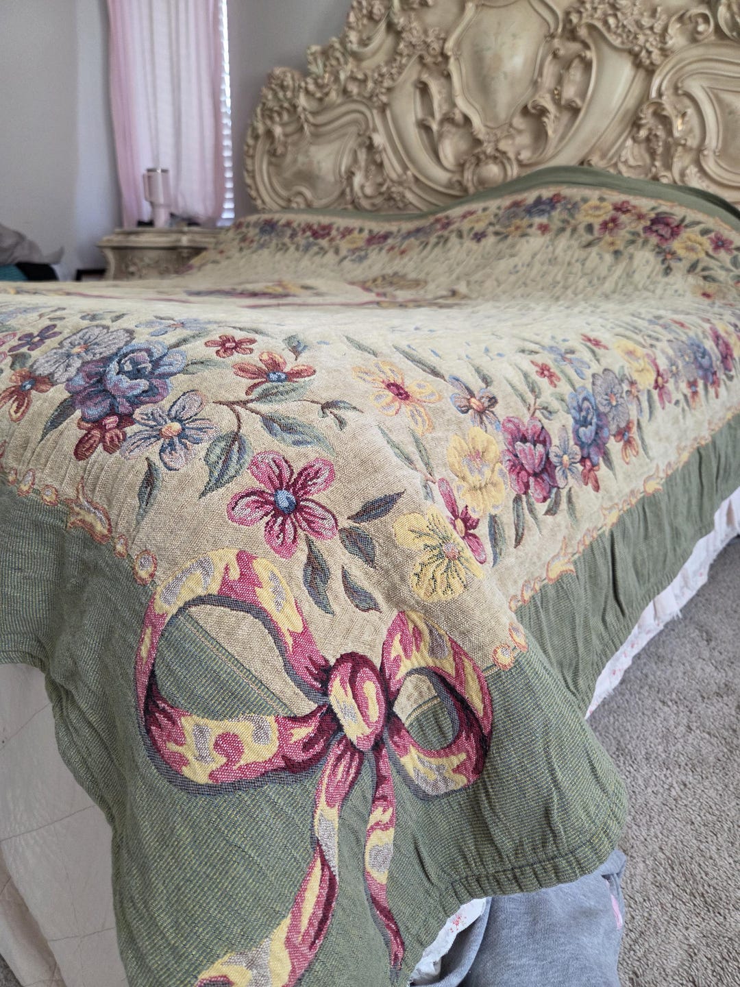 French Fairy | Vintage 1990's Green Gold Pink Bow Detail Coverlet ...