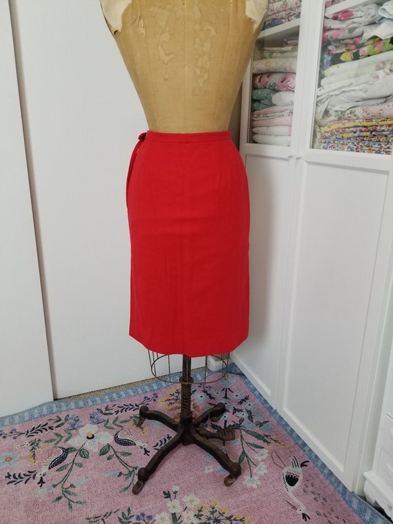 Vintage 1950's Red Wool Skirt With Inverted Pleats an… - Gem