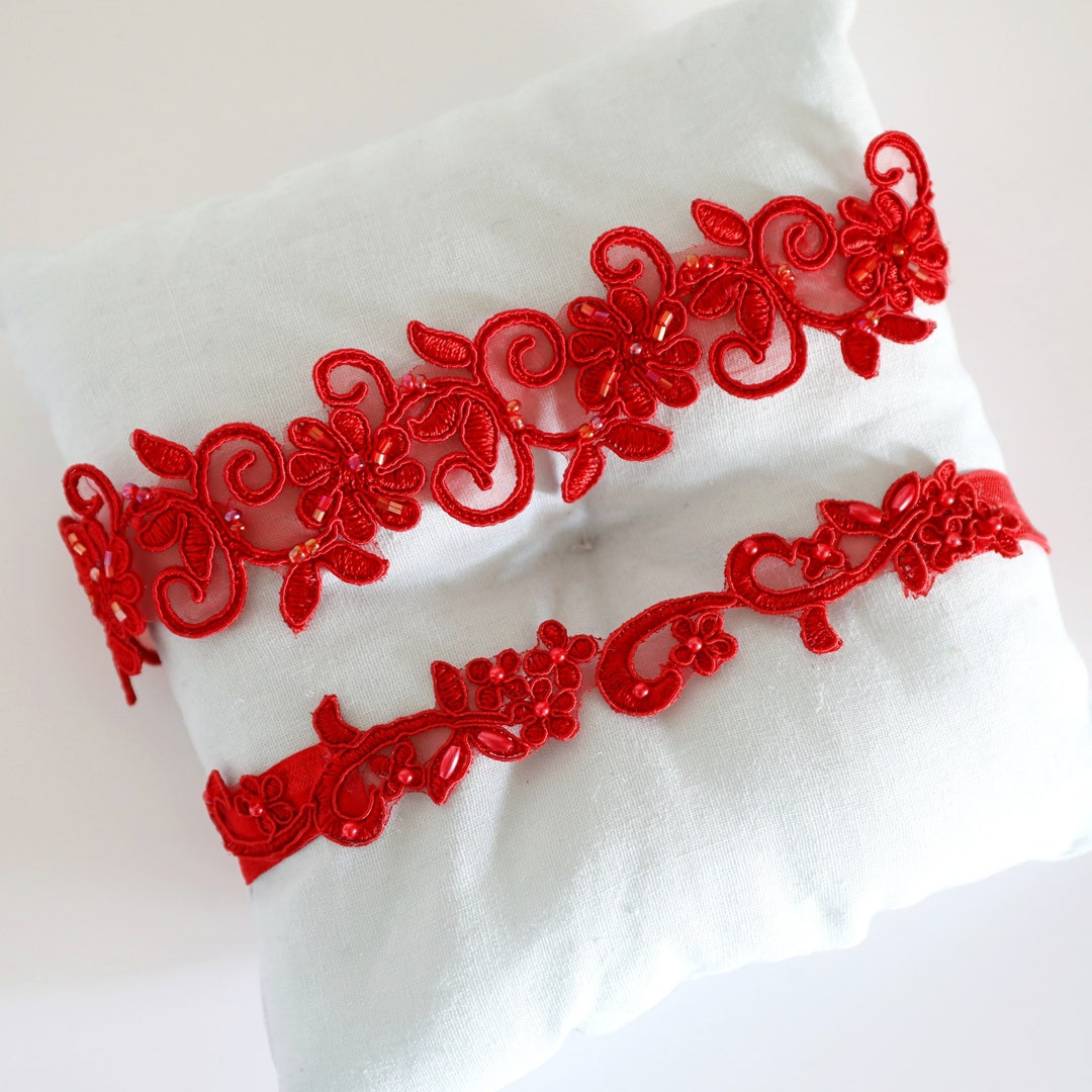 Red Beaded Lace Wedding Garter Set, Red Lace Garter Set, Toss Garter ...