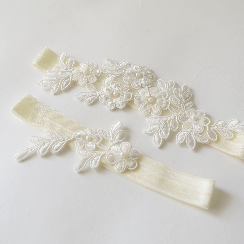 Wedding Garter SetBeaded Lace Wedding Garter Set Ivory Lace | Etsy