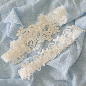 Light Ivory Pearl Beaded Lace Wedding Garter Set, Ivory Lace Garter Set ...