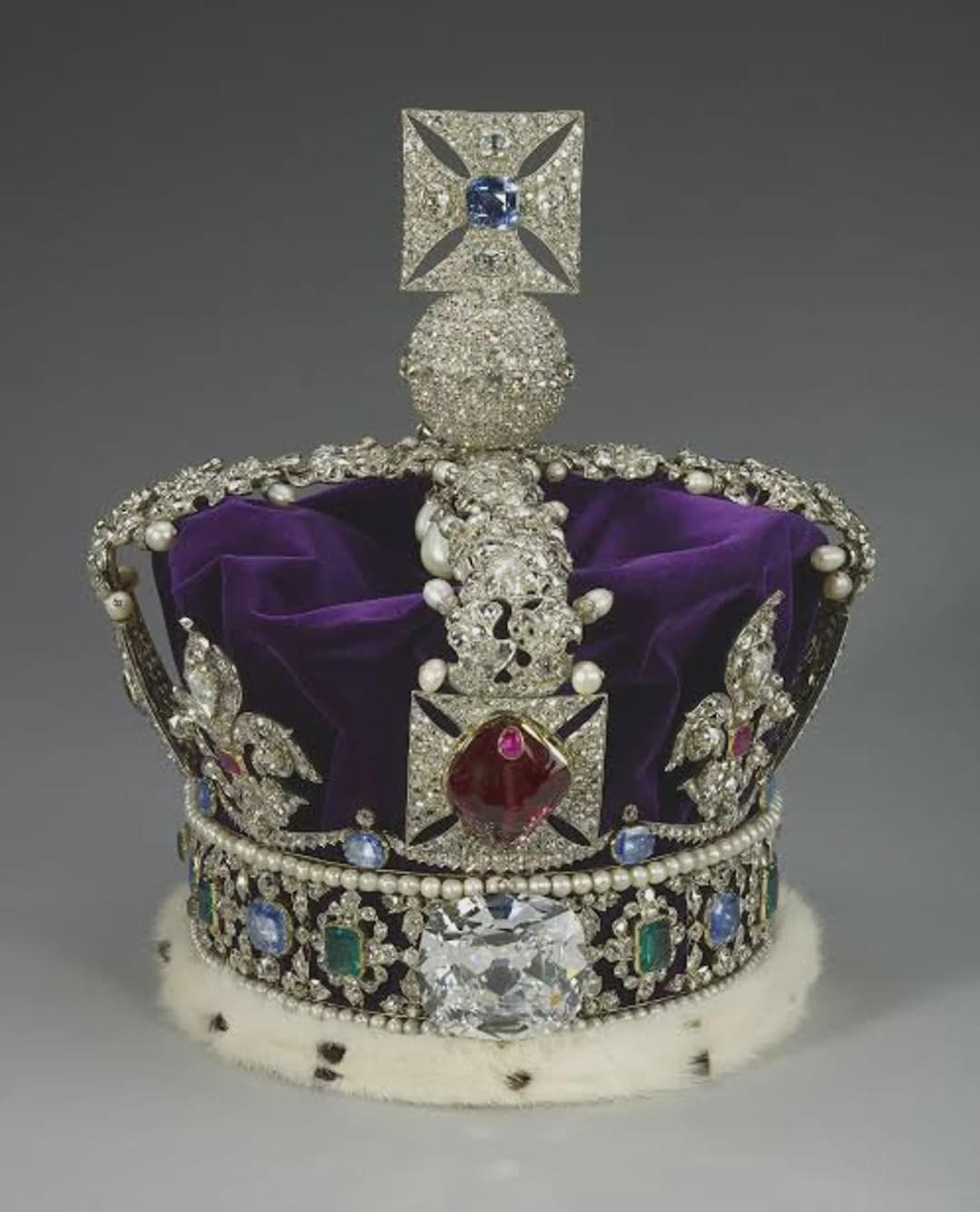 Imperial State Crown of British Royal Family Replica in Brass Cubic ...