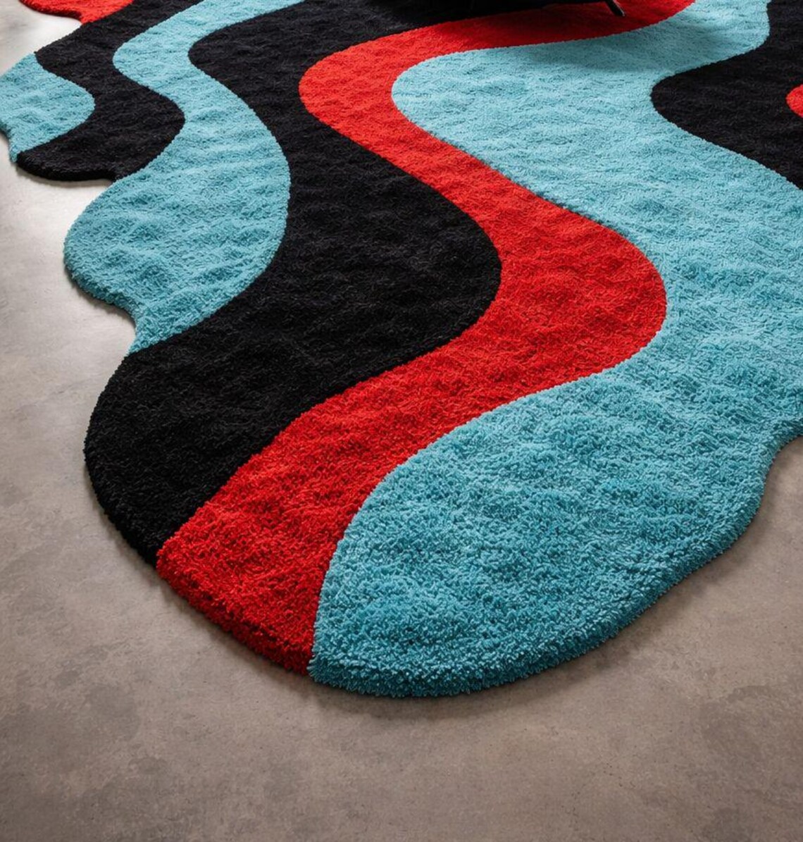 Hand Tufted Abstract Rug, Irregular Shape Plush Carpet, Black Red Blue ...
