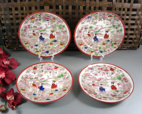 4 Japanese Geisha Girl Red and White Porcelain Plates in the | Etsy