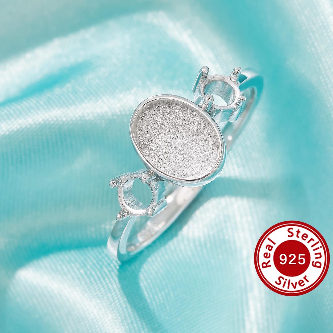 Keepsake Mother Milk Resin Oval Bezel Ring Settings With 4MM Side Stone ...