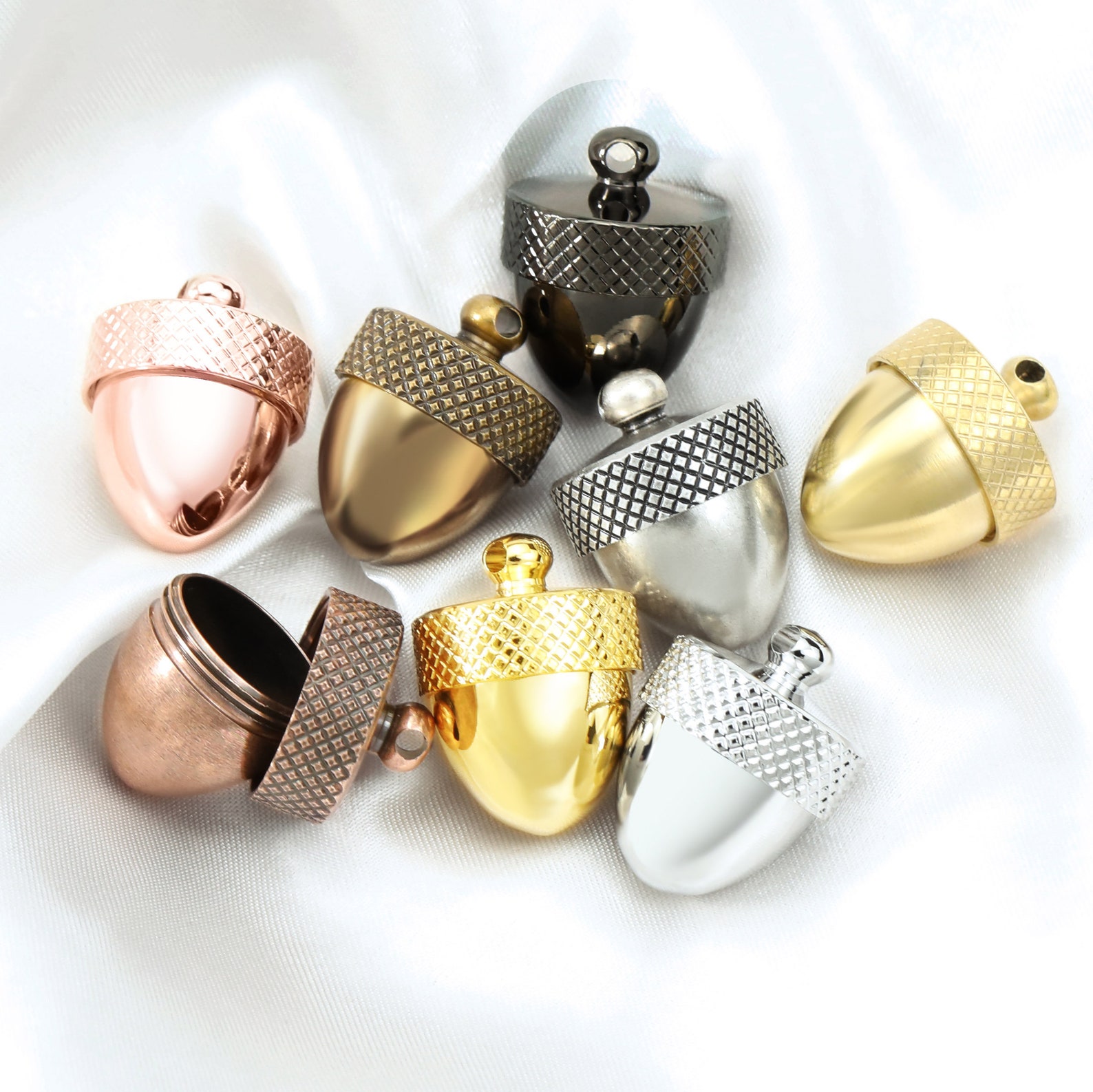 20x25mm Vintage Style Raw Brass Antiqued Silver Bronze Acorn Nut Locket ...