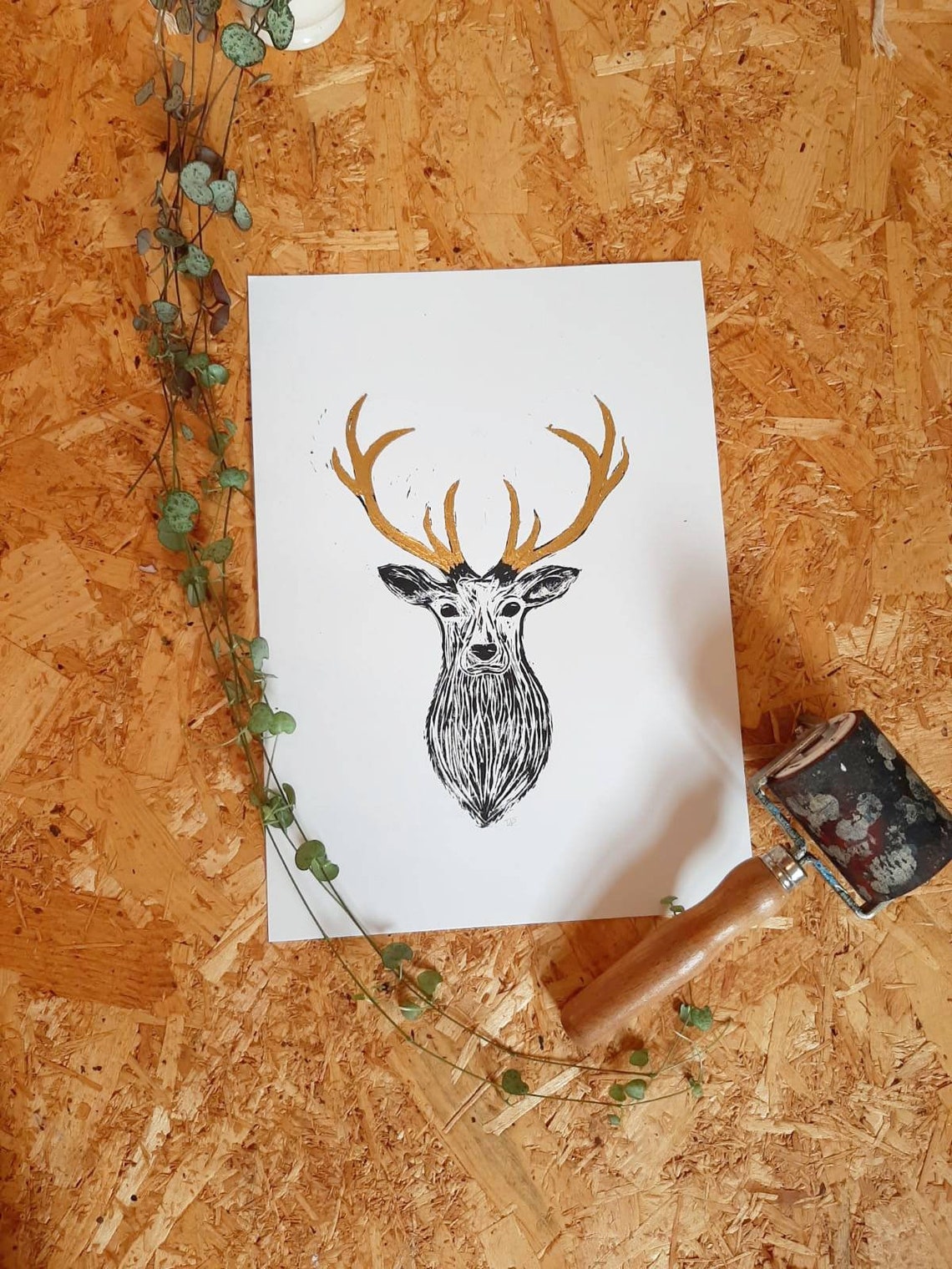 A4 Original Linocut Print With Gold Leaf. Stag With Gold Antlers. - Etsy