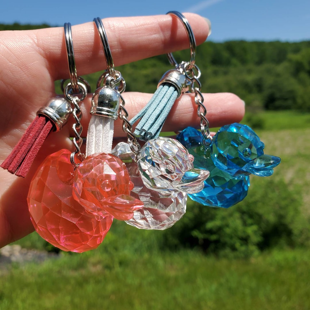 3D Crystal Resin Duck Keychain With Tassel. - Etsy