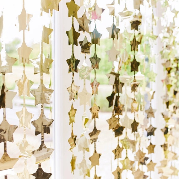 Shooting Star Backdrop by Lemon Zest | Catch My Party