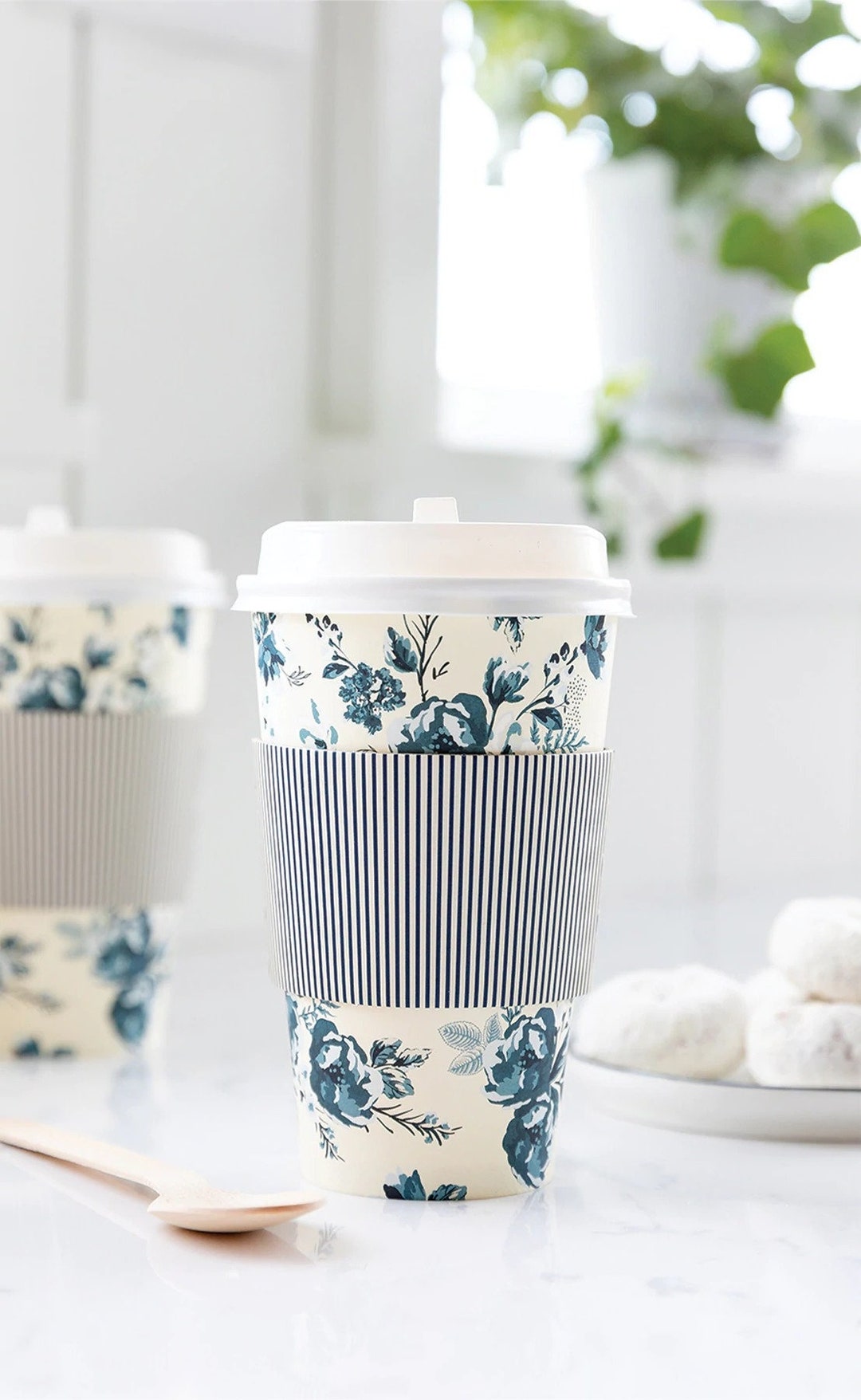 BLUE FLORAL To-go CUPS 8 16 Oz To-go Cups With Sleeves and Lids. - Etsy