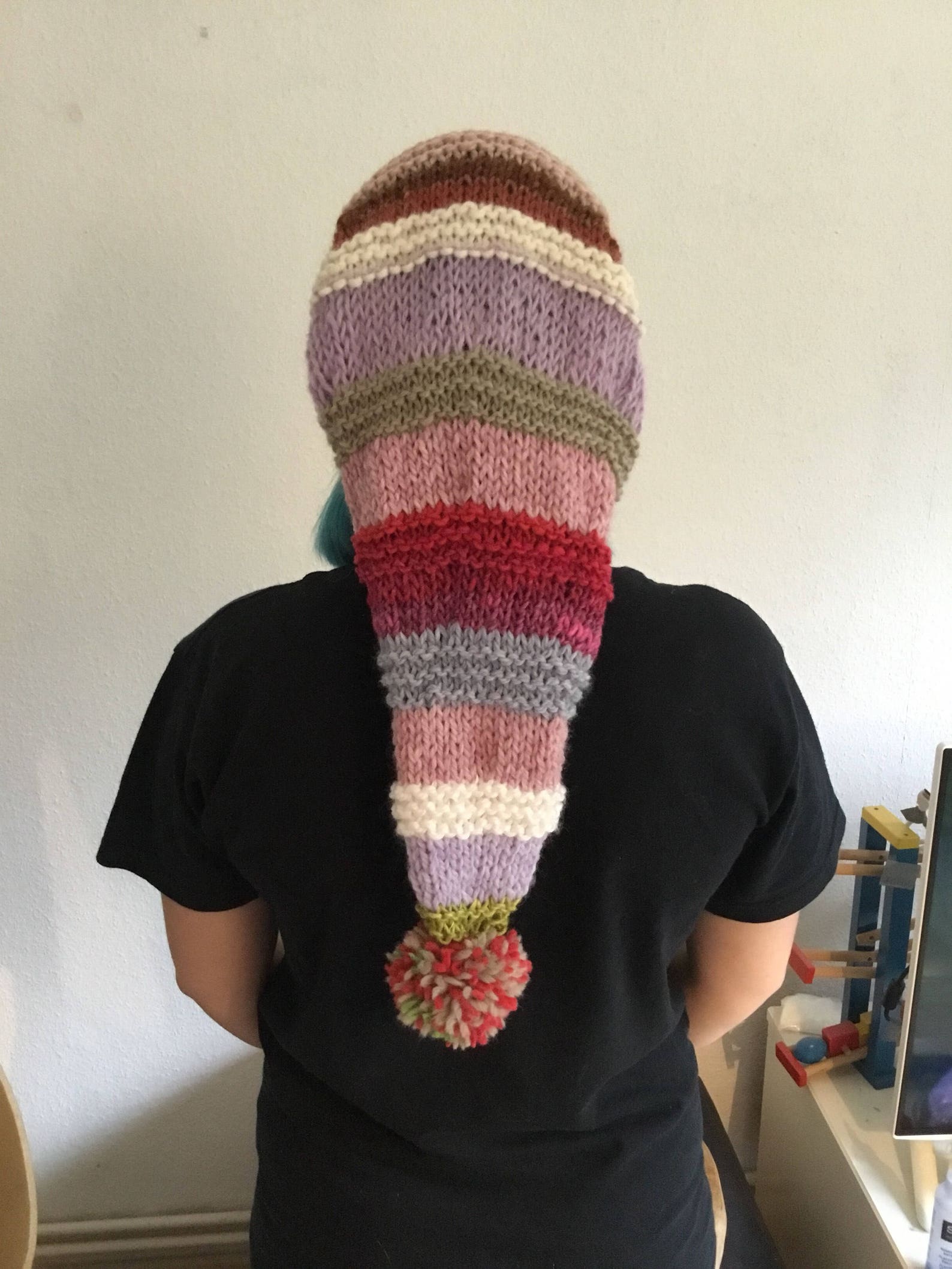 Art Fresher Hat Knitting Pattern Instant Download Adult Pixie - Etsy