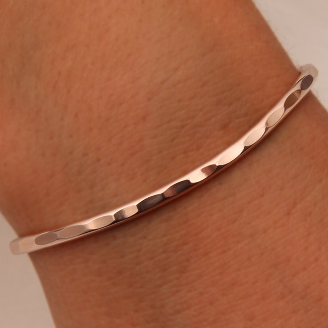 Gehämmerte Manschette Armband 14K Rose Gold gefüllt 351.rgf - Etsy.de