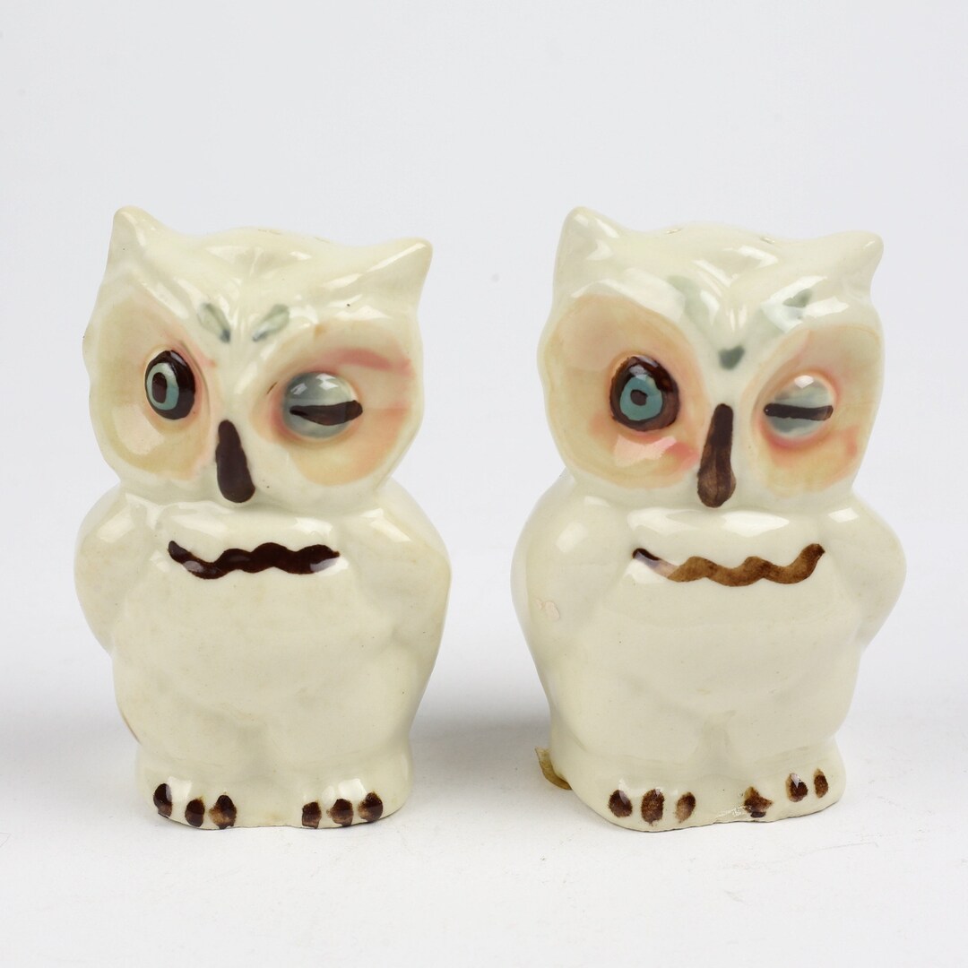 Shawnee Pottery Winking Owls, Salt and Pepper Shakers, Vintage Kitchen ...