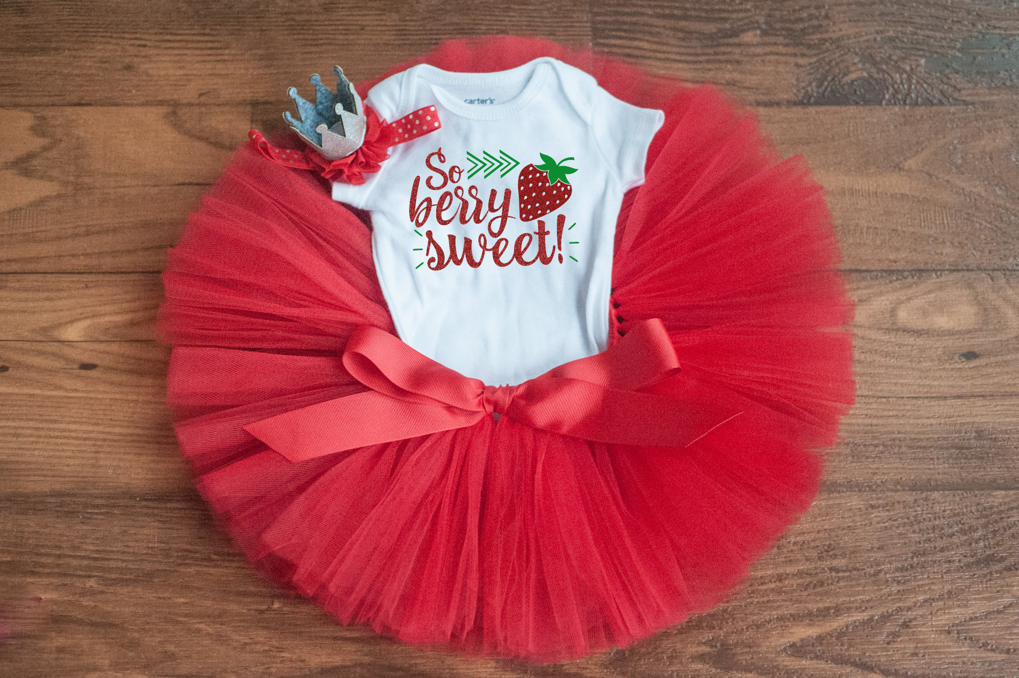 So Berry Sweet Strawberry Birthday Outfit 'debra' Red - Etsy