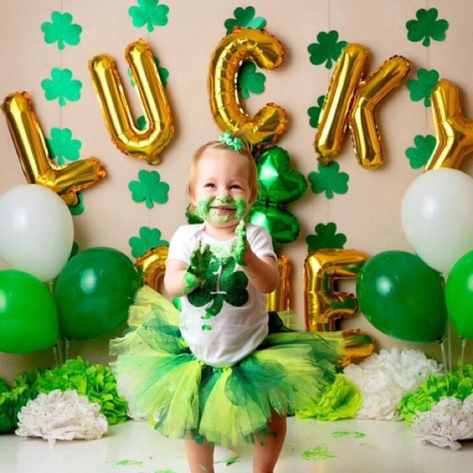 Shamrock Cake Smash Outfit 'fiona' Green St Patricks Day First Birthday ...
