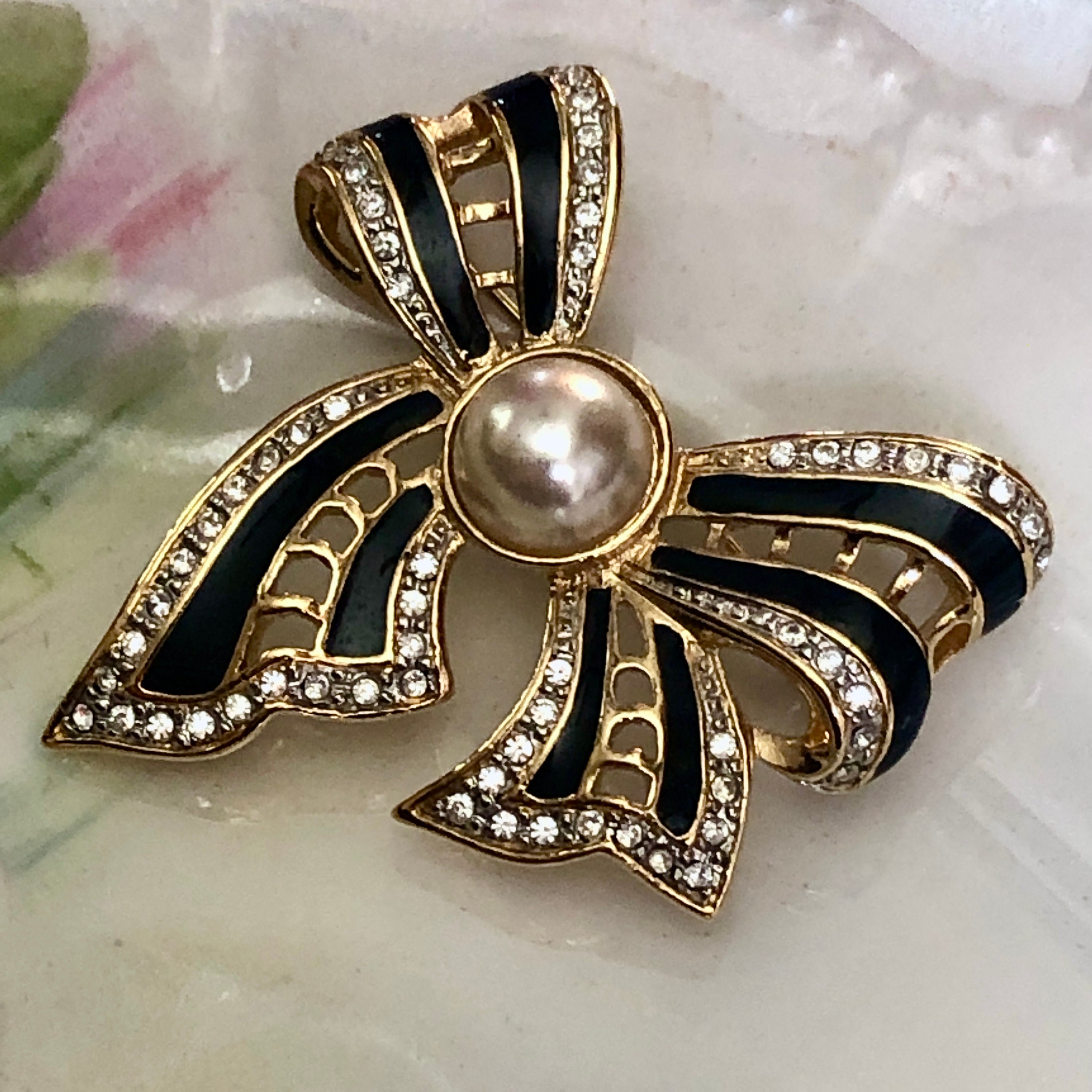Jewelry Brooches Vintage Gold Tone Bow Brooch Pin with Black Enamel and ...