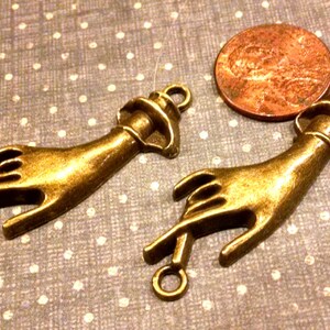 2 Antique Gold Tone Metal Hands Charms / Jewelry / Jewelry Finding ...