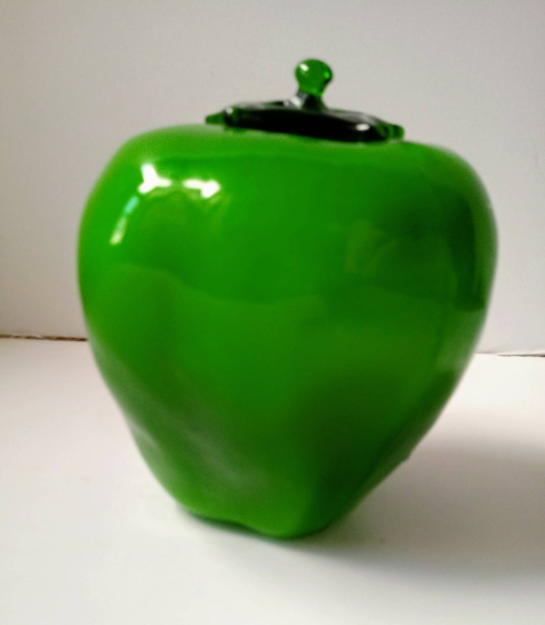 Green Glass Bell Pepper Figurine / Vegetable / Figural / Kitchen ...